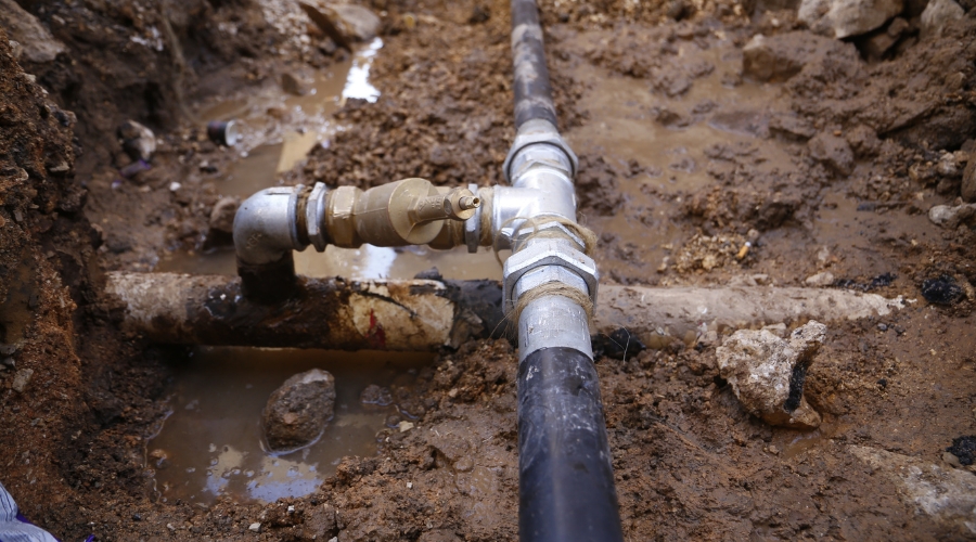 When Noticing a Defective Lead Water Line, Plumbing Pals Has Got You ...